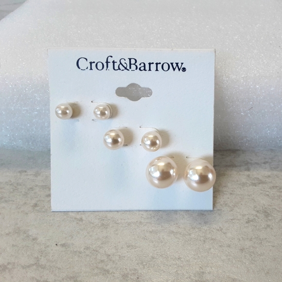 croft & barrow | Jewelry | Set Of Faux Pearl Earrings In 3 Different ...